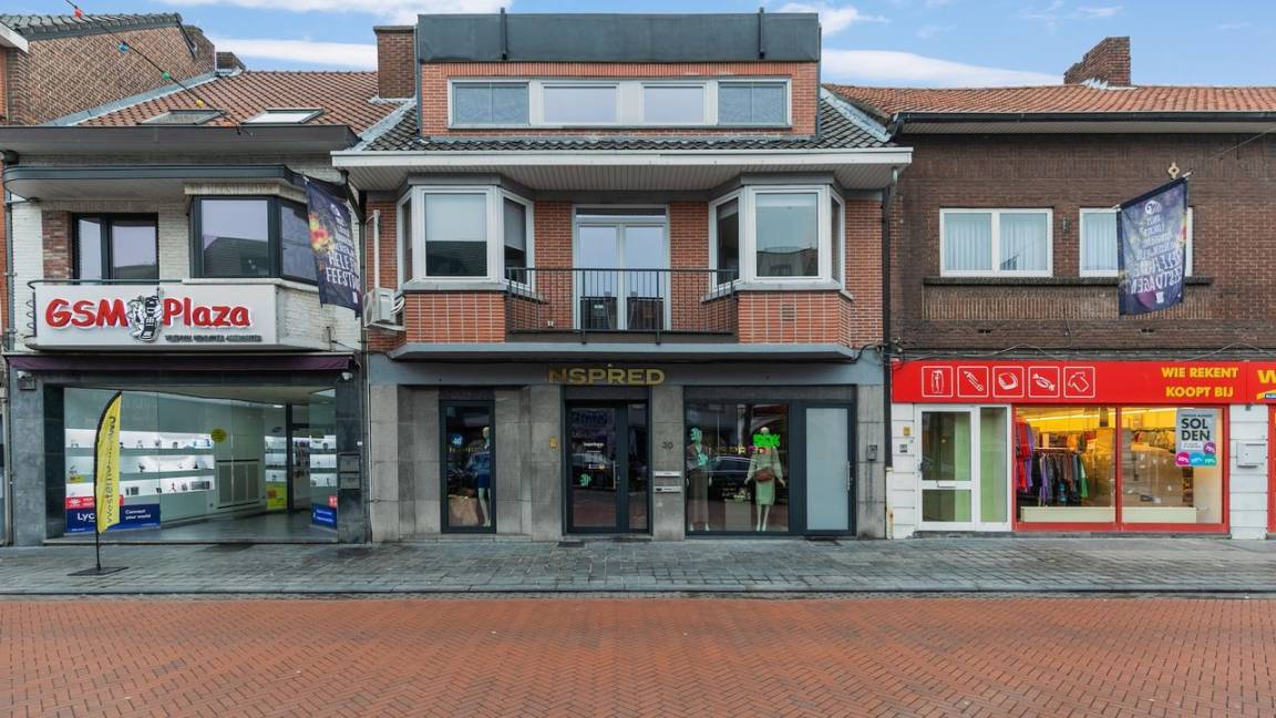 75 M² Apartment ∙ 2 Bedrooms ∙ 4 Guests - Maastricht