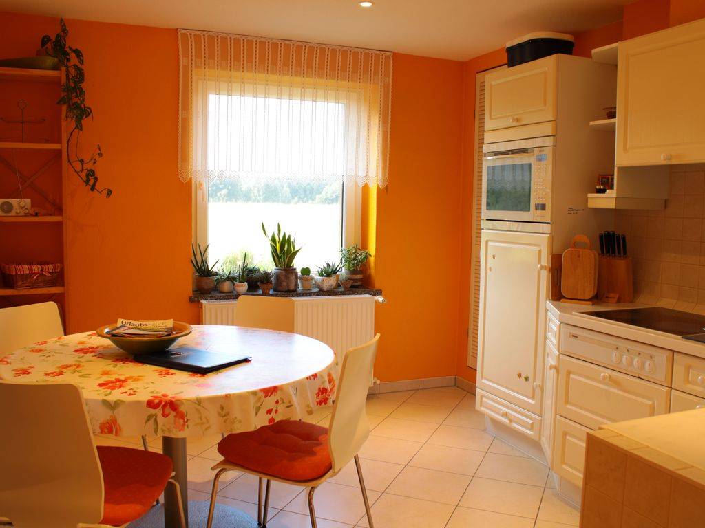 65 M² Ferienwohnung ∙ 1 Schlafzimmer ∙ 3 Gäste - Burg (Spreewald)