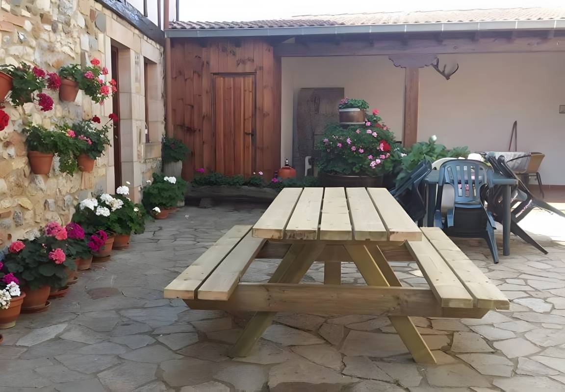 100 M² Ferienhaus ∙ 2 Schlafzimmer ∙ 4 Gäste - Cervera de Pisuerga