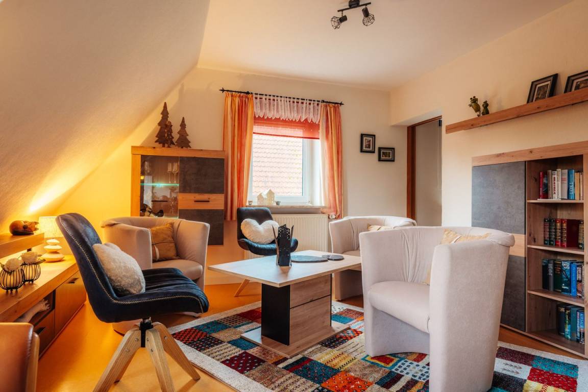 77 M² Ferienwohnung ∙ 4 Schlafzimmer ∙ 8 Gäste - Harz
