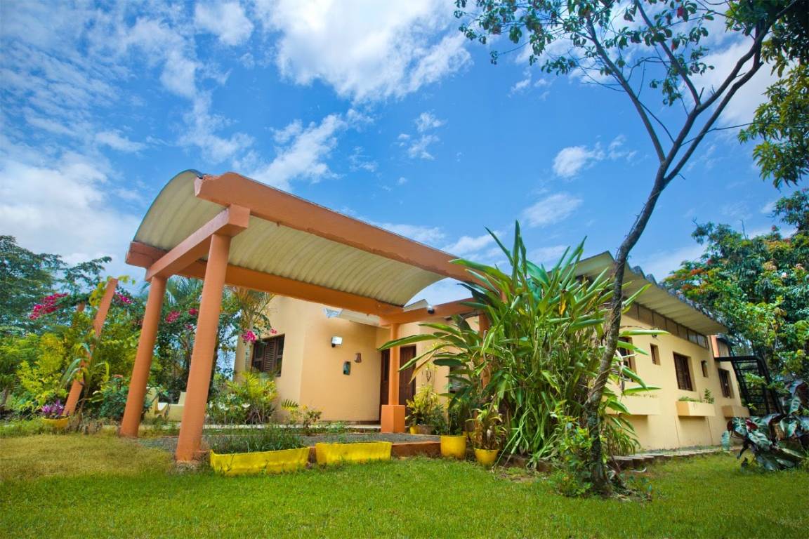 200 M² Farmhouse ∙ 3 Bedrooms ∙ 8 Guests - Dominican Republic