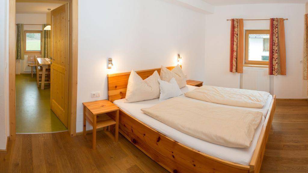 55 M² Ferienwohnung ∙ 1 Schlafzimmer ∙ 4 Gäste - Liezen