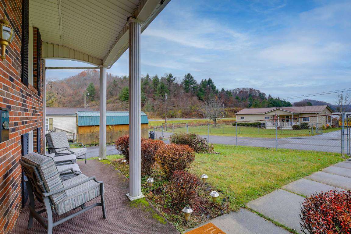 185 M² House ∙ 3 Bedrooms ∙ 11 Guests - Brush Creek Falls, Freeman