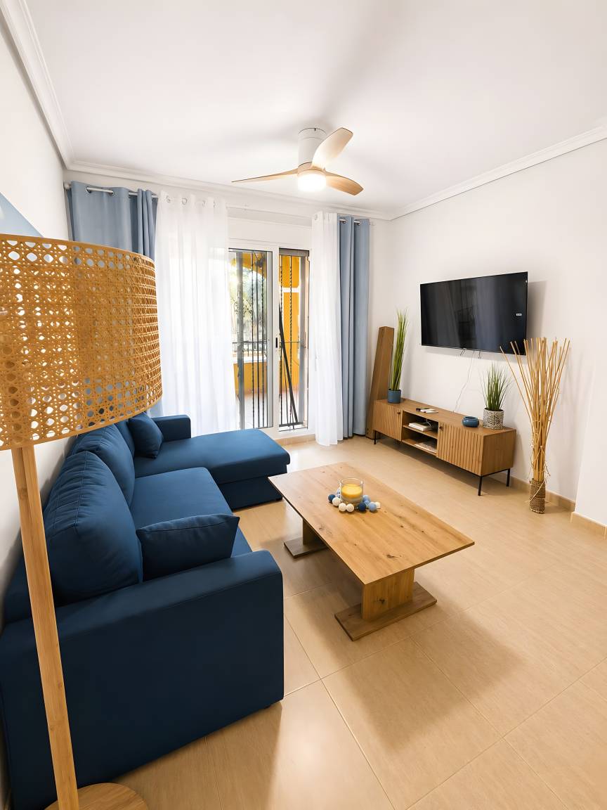 60 M² Apartamento ∙ 2 Habitaciones ∙ 4 Huéspedes - La Unión, España
