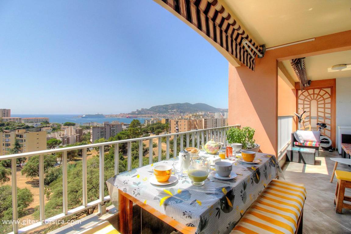 101 M² Gîte ∙ 2 Chambres ∙ 4 Personnes - Ajaccio