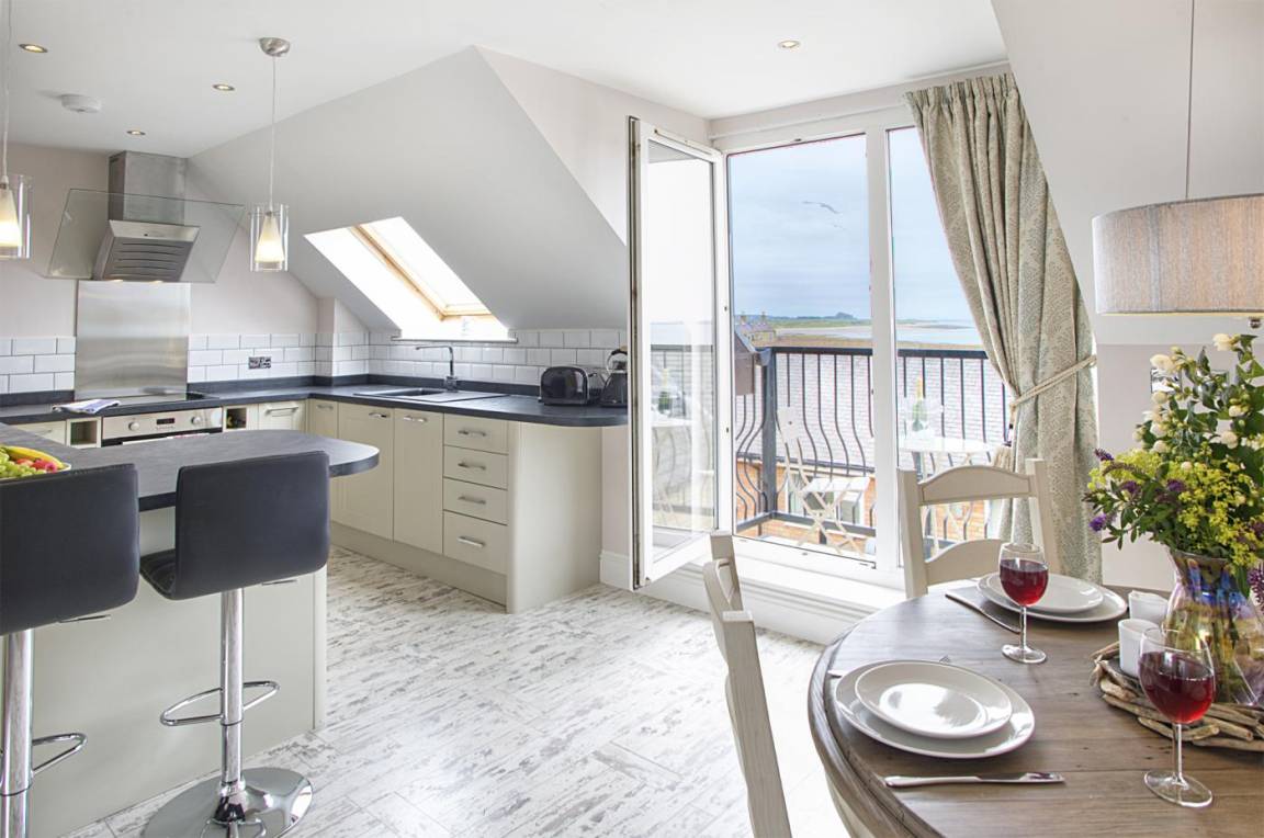 Cottage ∙ 2 Bedrooms ∙ 4 Guests - Seahouses