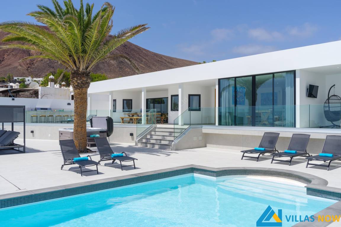 248 M² Villa ∙ 6 Habitaciones ∙ 12 Huéspedes - Playa Blanca, Las Palmas, España