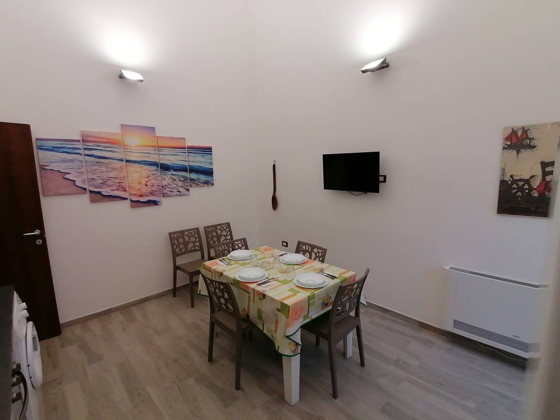 100 M² Appartement ∙ 2 Chambres ∙ 6 Personnes - Ugento