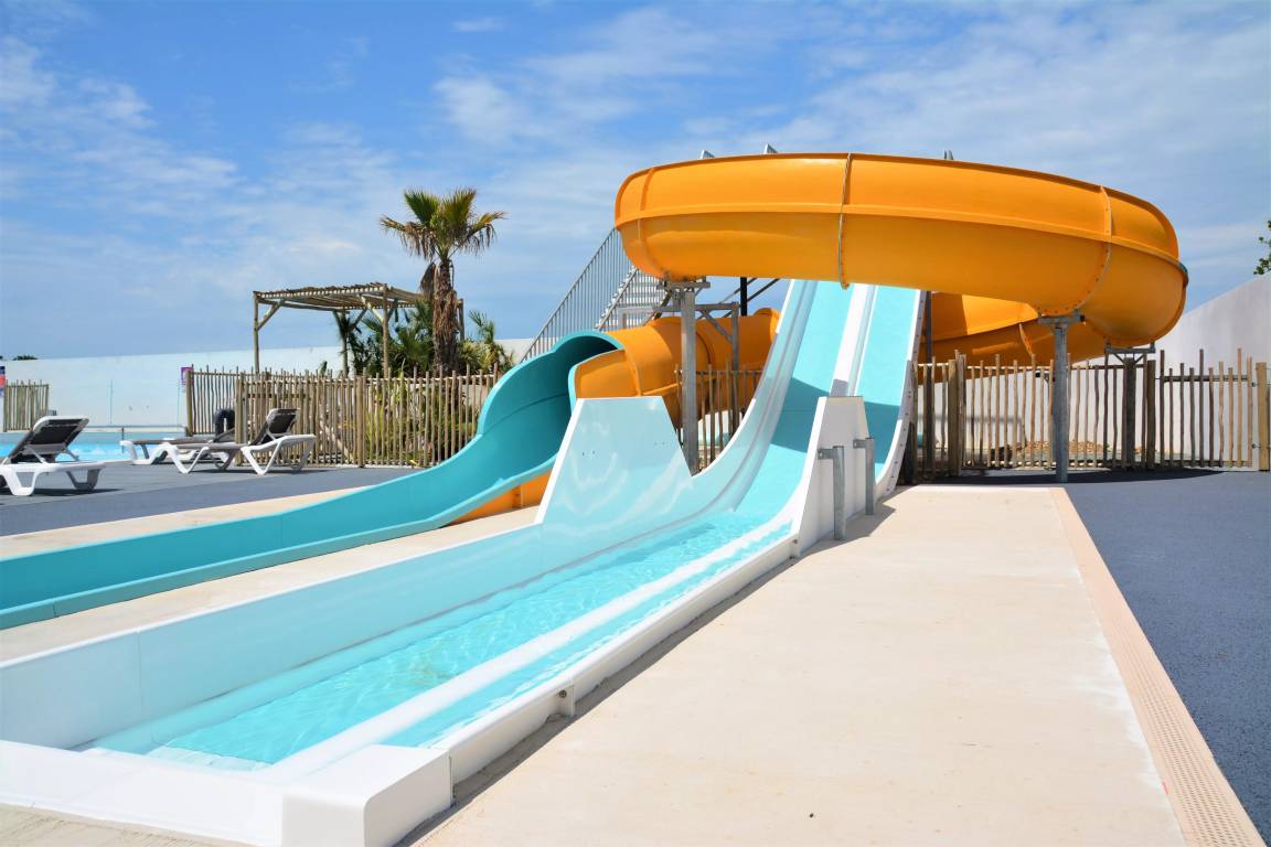 31 M² Mobil-home ∙ 3 Chambres ∙ 6 Personnes - Nieul-sur-Mer