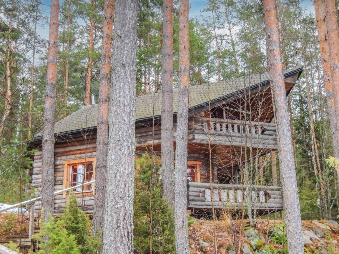 46 M² Talo ∙ 1 Makuuhuone ∙ 4 Vierasta - Rääkkylä