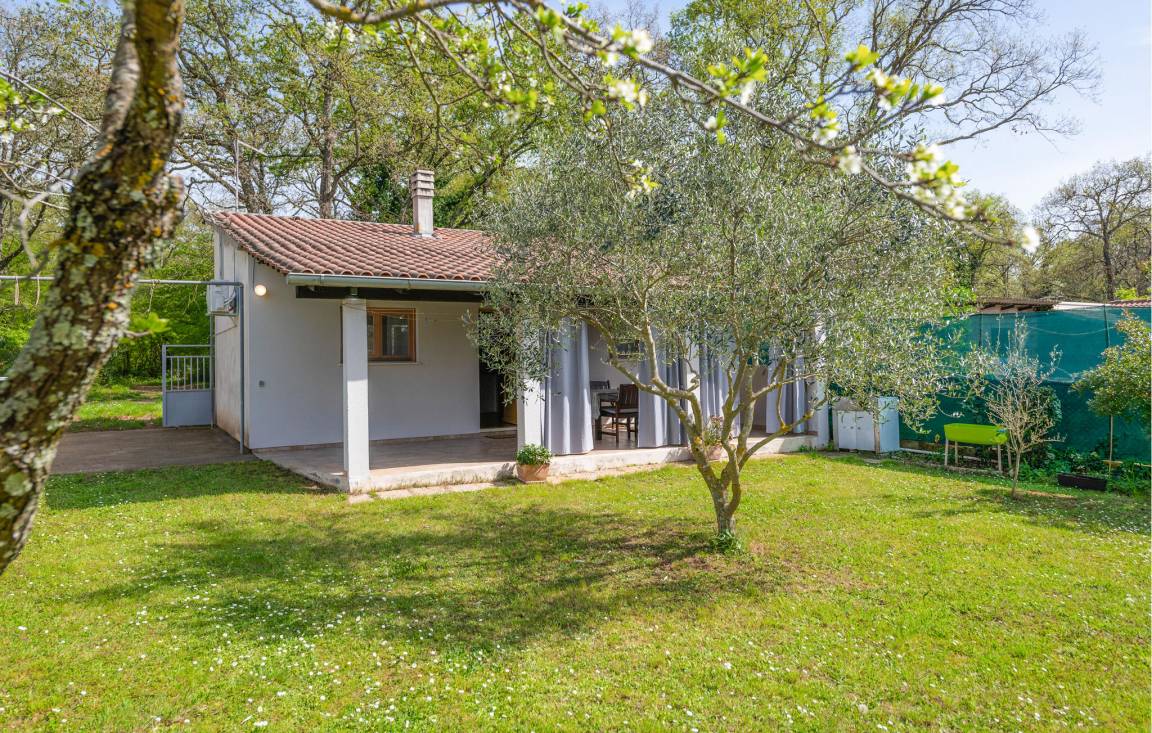 35 M² Ferienhaus ∙ 1 Schlafzimmer ∙ 3 Gäste - Fažana