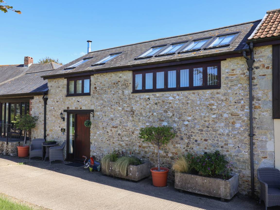 Cottage ∙ 2 Bedrooms ∙ 4 Guests - Axminster
