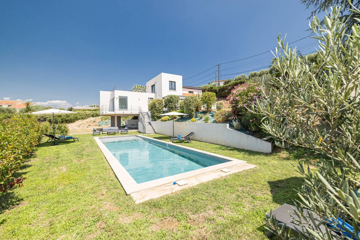 230 M² House ∙ 5 Bedrooms ∙ 10 Guests - Nice