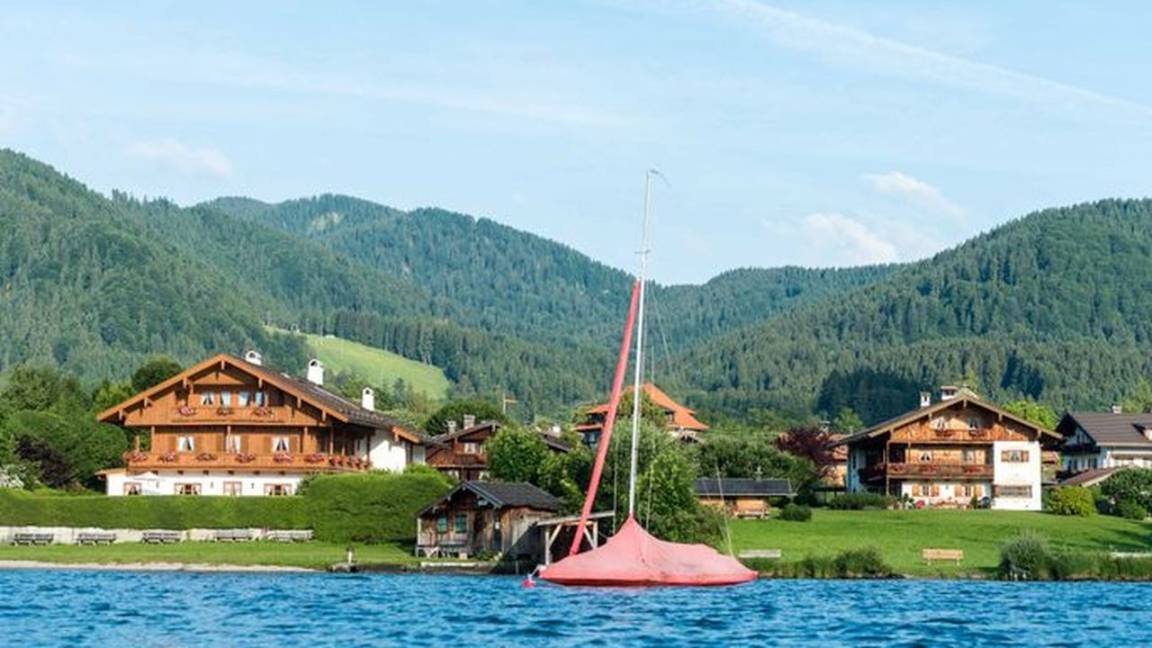 90 M² Appartement ∙ 2 Chambres ∙ 2 Personnes - Tegernsee