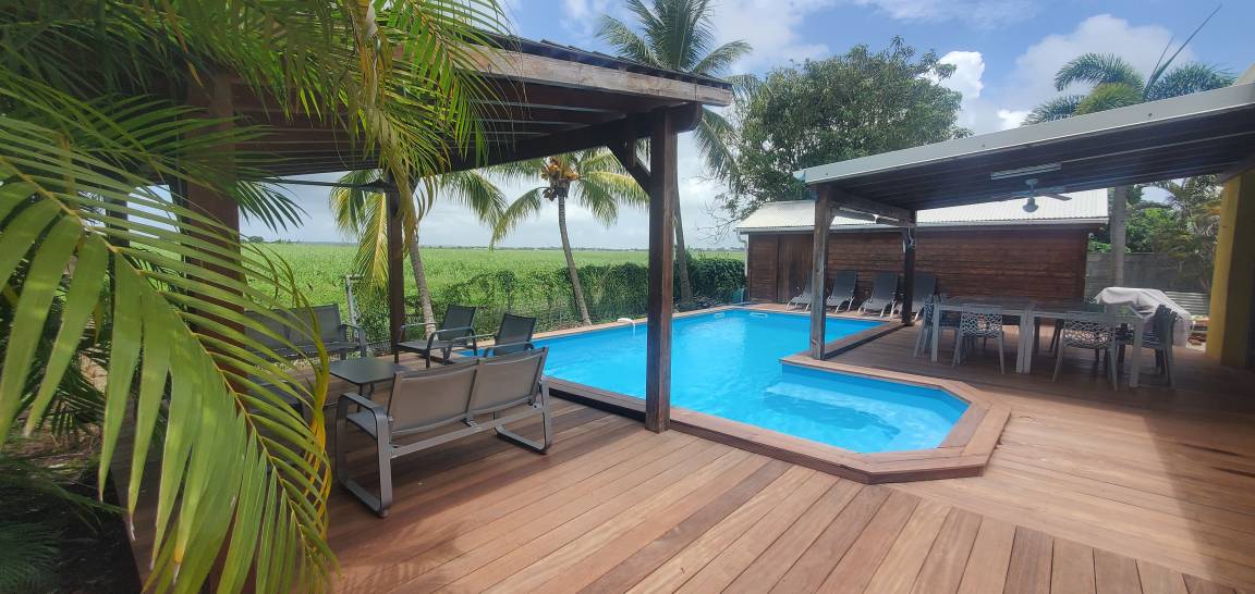 280 M² Casa ∙ 6 Habitaciones ∙ 20 Huéspedes - Guadalupe