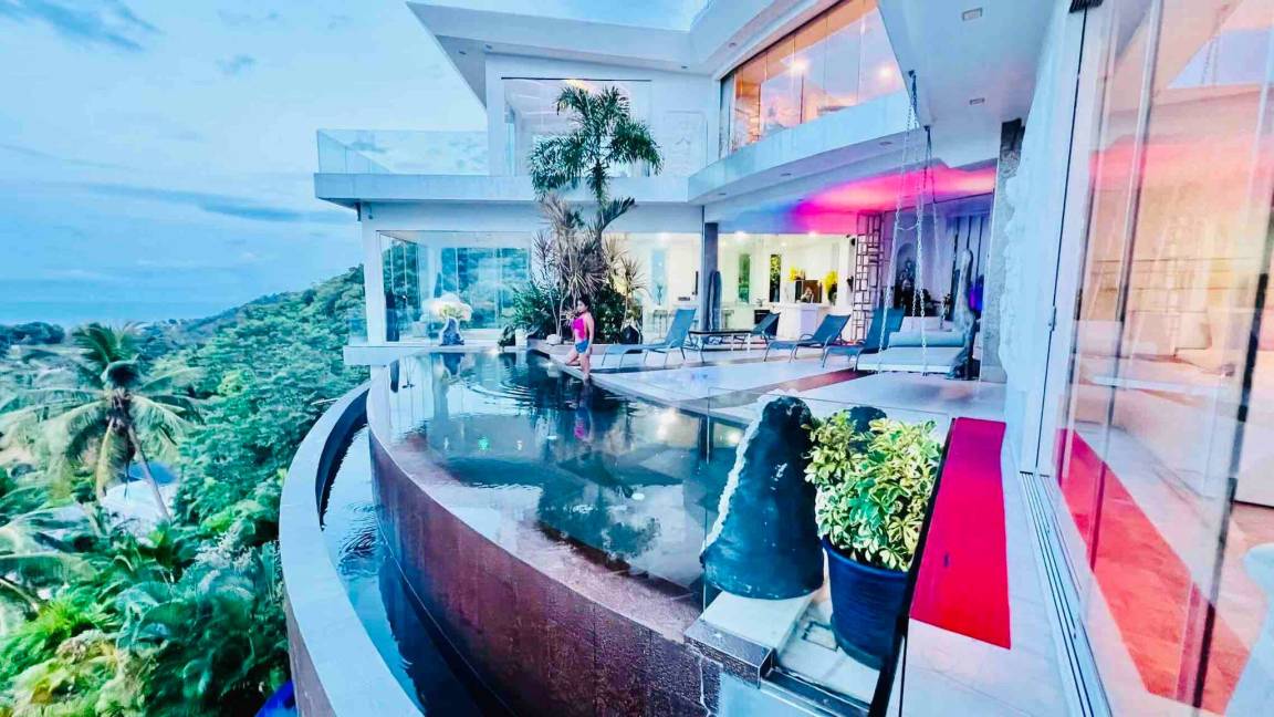 400 M² Villa ∙ 6 Bedrooms ∙ 20 Guests - Koh Samui