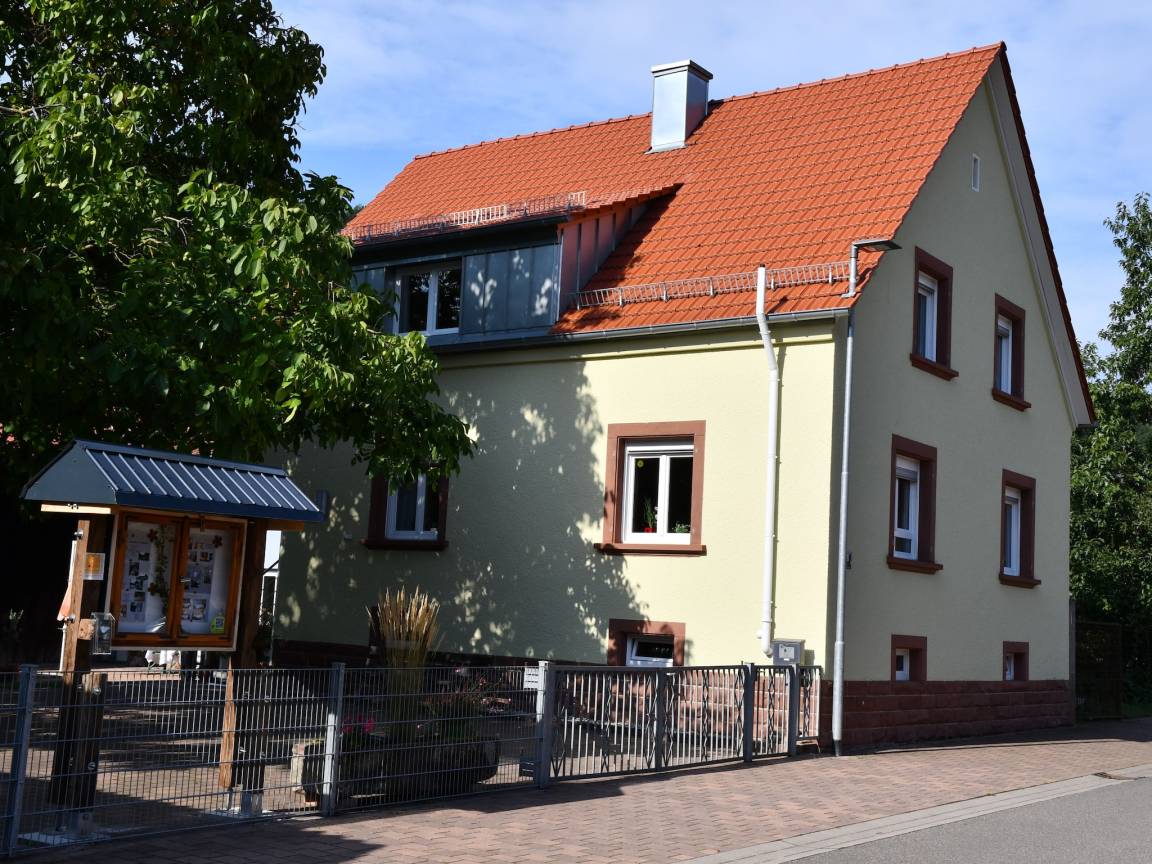 140 M² House ∙ 5 Bedrooms ∙ 11 Guests - Fischbach bei Dahn