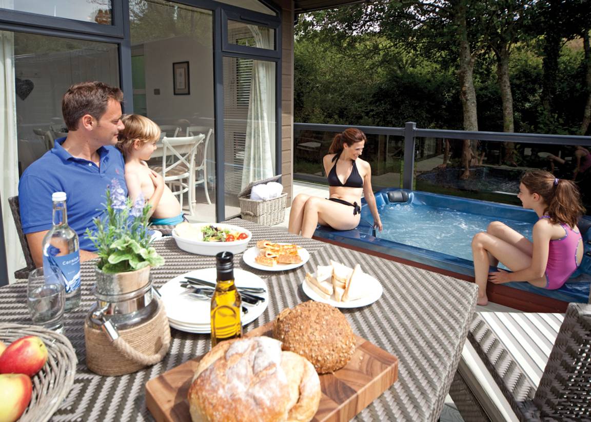 Chalet ∙ 3 Bedrooms ∙ 6 Guests - Cornwall