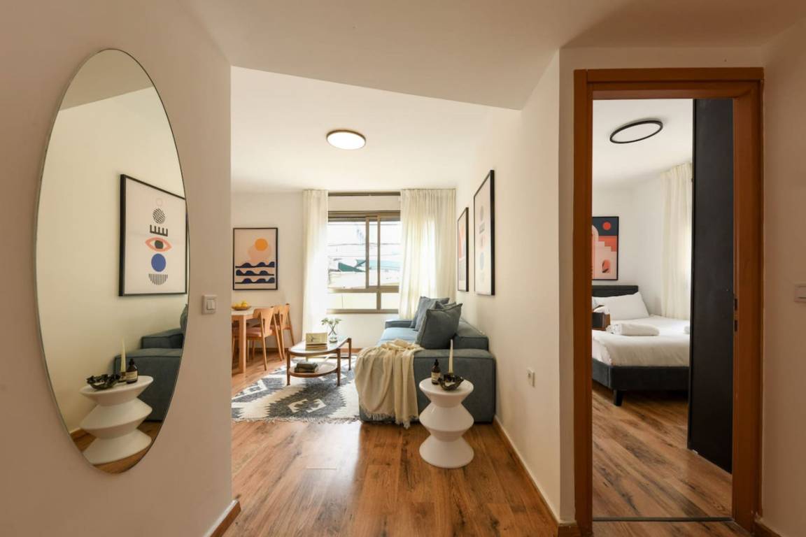 70 M² Apartment ∙ 2 Bedrooms ∙ 4 Guests - Tel Aviv Ben Gurion Airport (TLV)