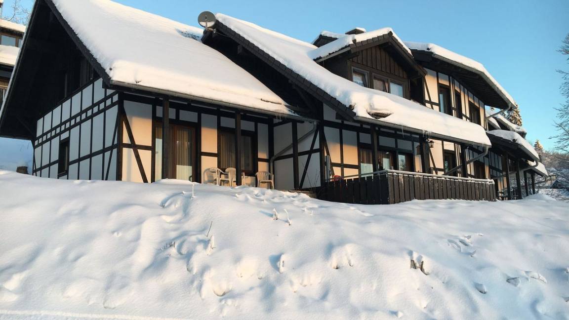 79 M² Ferienhaus ∙ 3 Schlafzimmer ∙ 6 Gäste - Winterberg