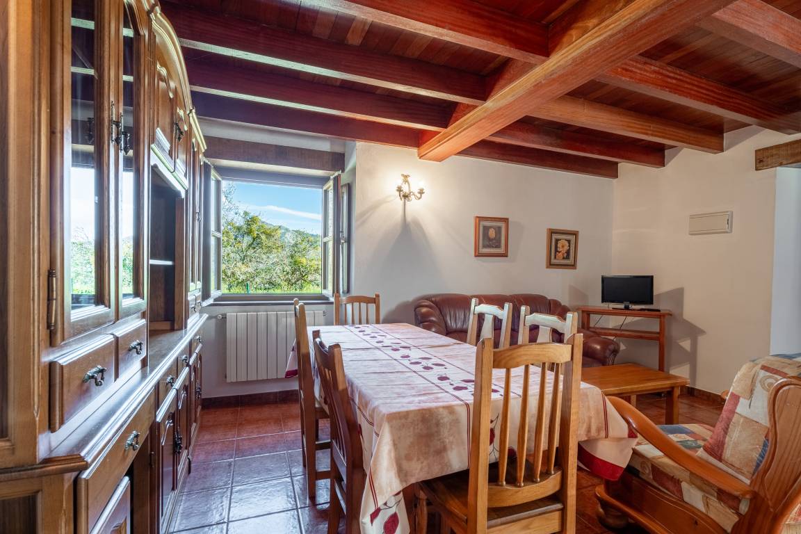 50 M² Apartamento ∙ 2 Habitaciones ∙ 4 Huéspedes - Caravia