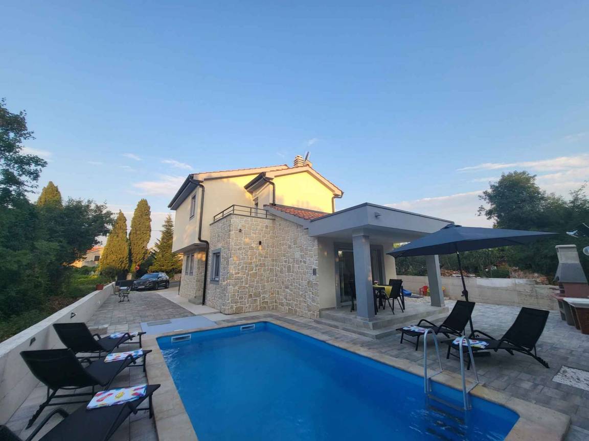 112 M² Dom ∙ 3 Sypialnie ∙ 6 Gości - Krk