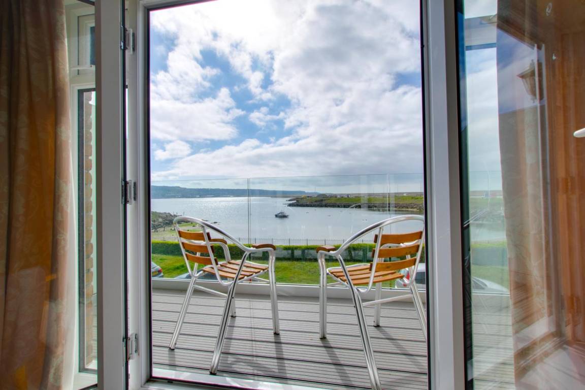 Cottage ∙ 3 Bedrooms ∙ 4 Guests - Weymouth