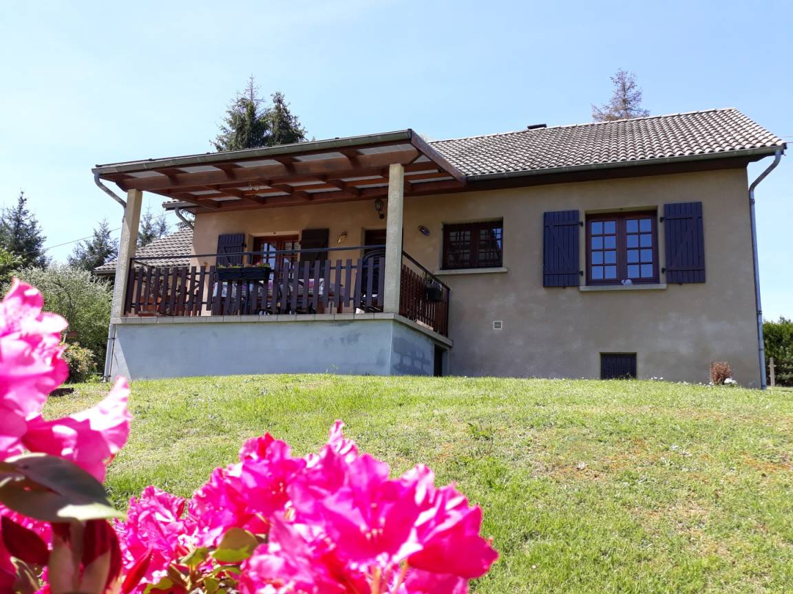 70 M² Maison De Vacances ∙ 2 Chambres ∙ 4 Personnes - Lac de Bort-les-Orgues