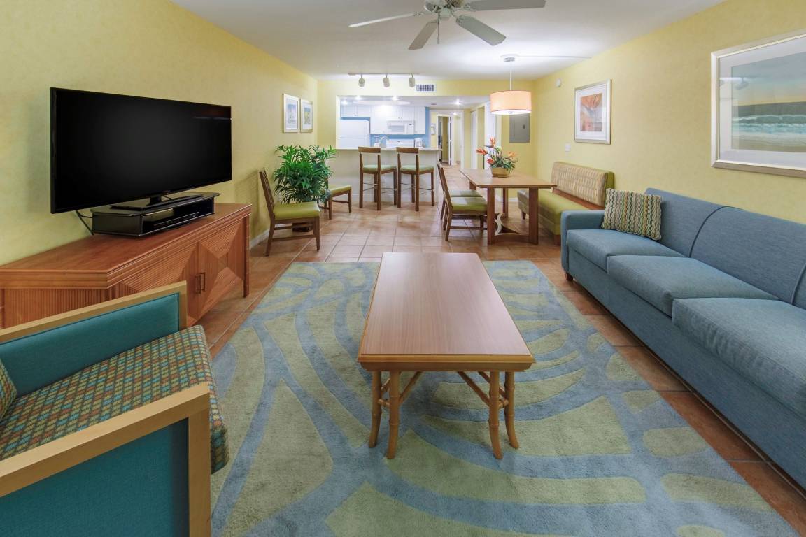 Villa ∙ 2 Bedrooms ∙ 6 Guests - Cocoa Beach, FL