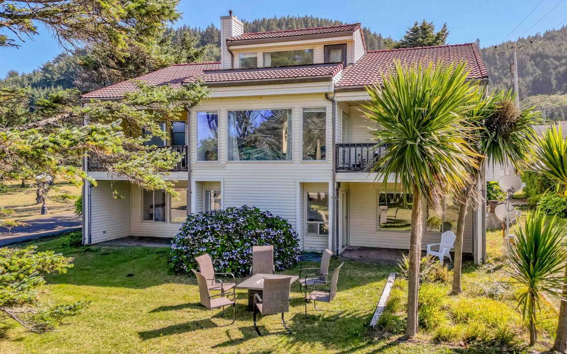 139 M² House ∙ 4 Bedrooms ∙ 10 Guests - Yachats, OR
