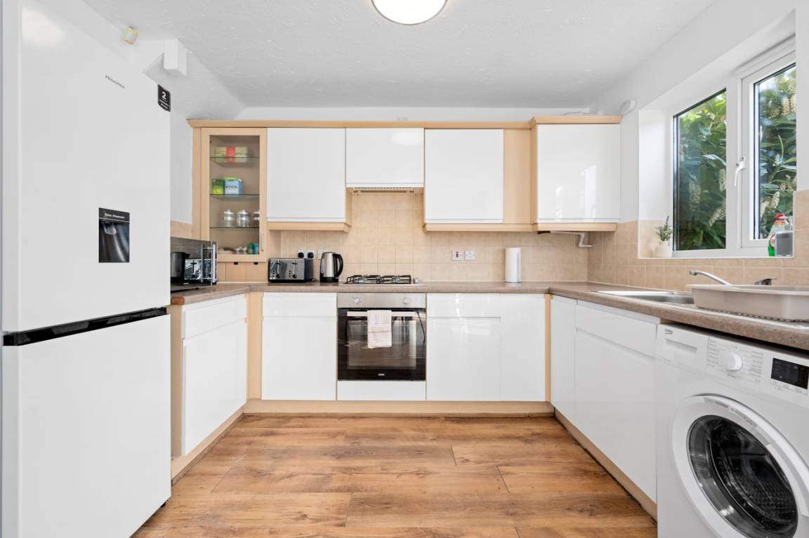 70 M² Talo ∙ 3 Makuuhuonetta ∙ 6 Vierasta - Manchester