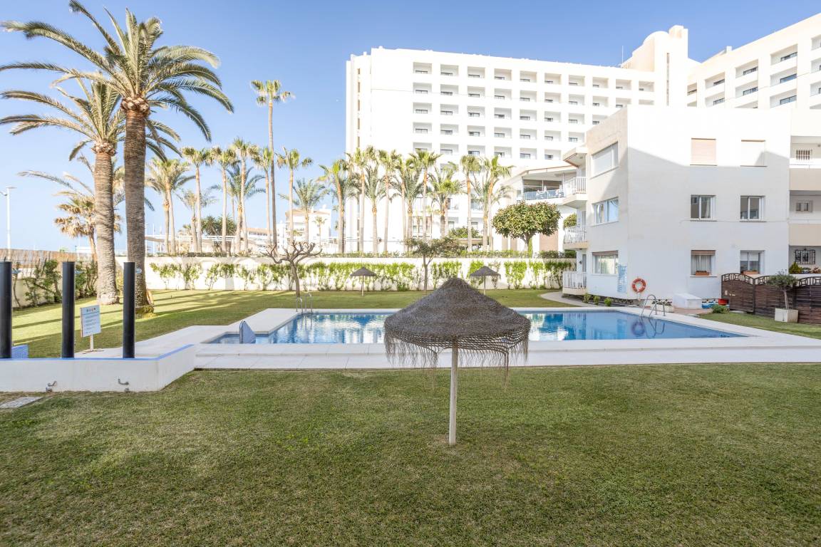 45 M² Appartement ∙ 2 Slaapkamers ∙ 2 Gasten - Nerja