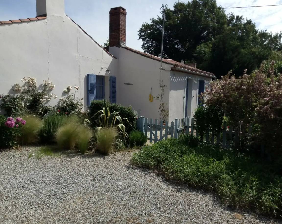 69 M² Maison De Vacances ∙ 2 Chambres ∙ 4 Personnes - La Roche-sur-Yon