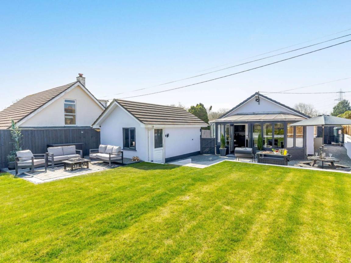 House ∙ 2 Bedrooms ∙ 4 Guests - Holsworthy