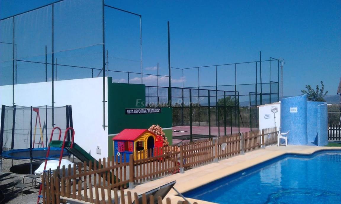300 M² Casa ∙ 8 Habitaciones ∙ 22 Huéspedes - Lorca