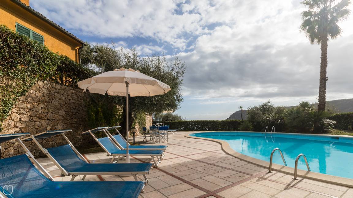 50 M² Apartment ∙ 1 Bedroom ∙ 5 Guests - Finale Ligure