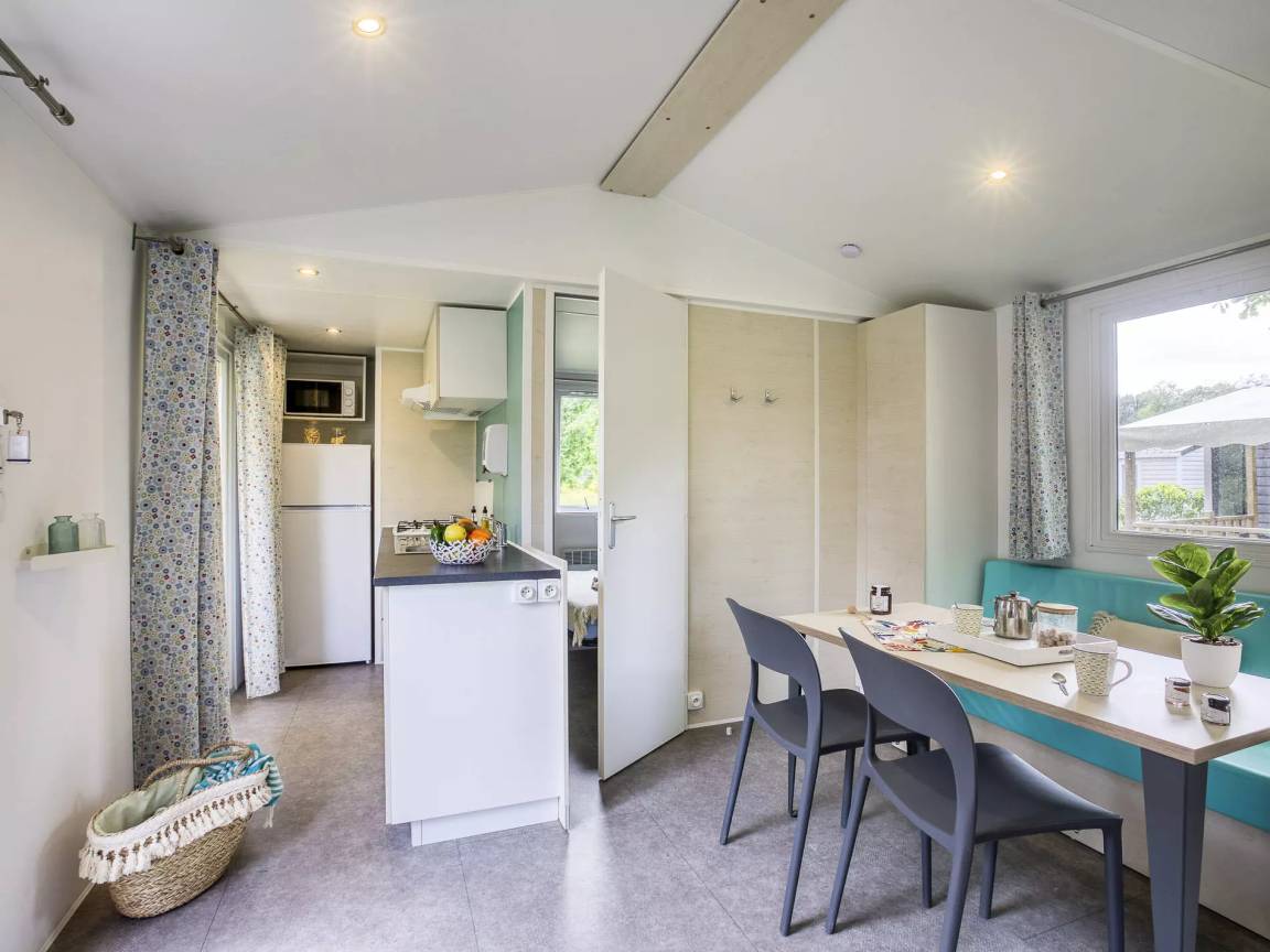 25 M² Caravan ∙ 2 Bedrooms ∙ 4 Guests - Locmariaquer