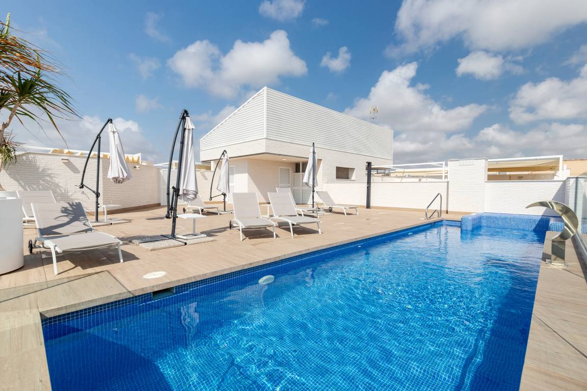 65 M² Ferienwohnung ∙ 2 Schlafzimmer ∙ 4 Gäste - Los Alcázares