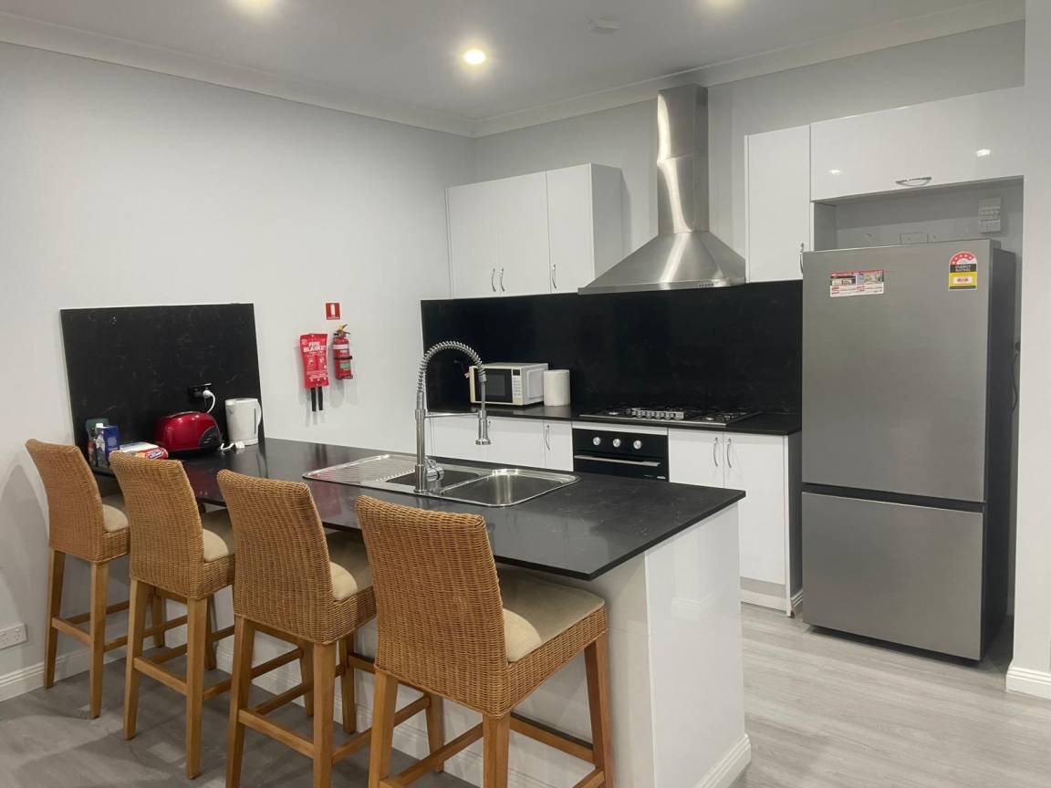 450 M² House ∙ 11 Bedrooms ∙ 16 Guests - Saint Marys, Australia