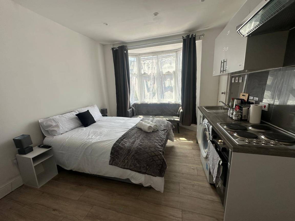 85 M² Apartment ∙ 1 Bedroom ∙ 3 Guests - Croydon, UK