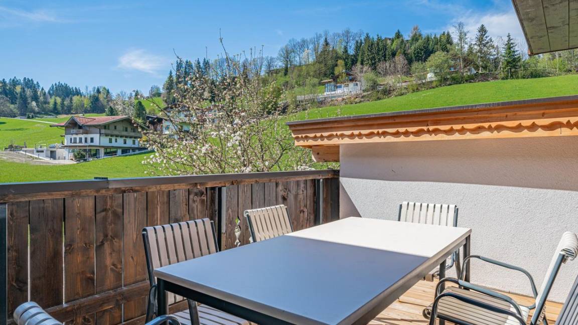 130 M² Apartamento ∙ 5 Habitaciones ∙ 12 Huéspedes - Söll