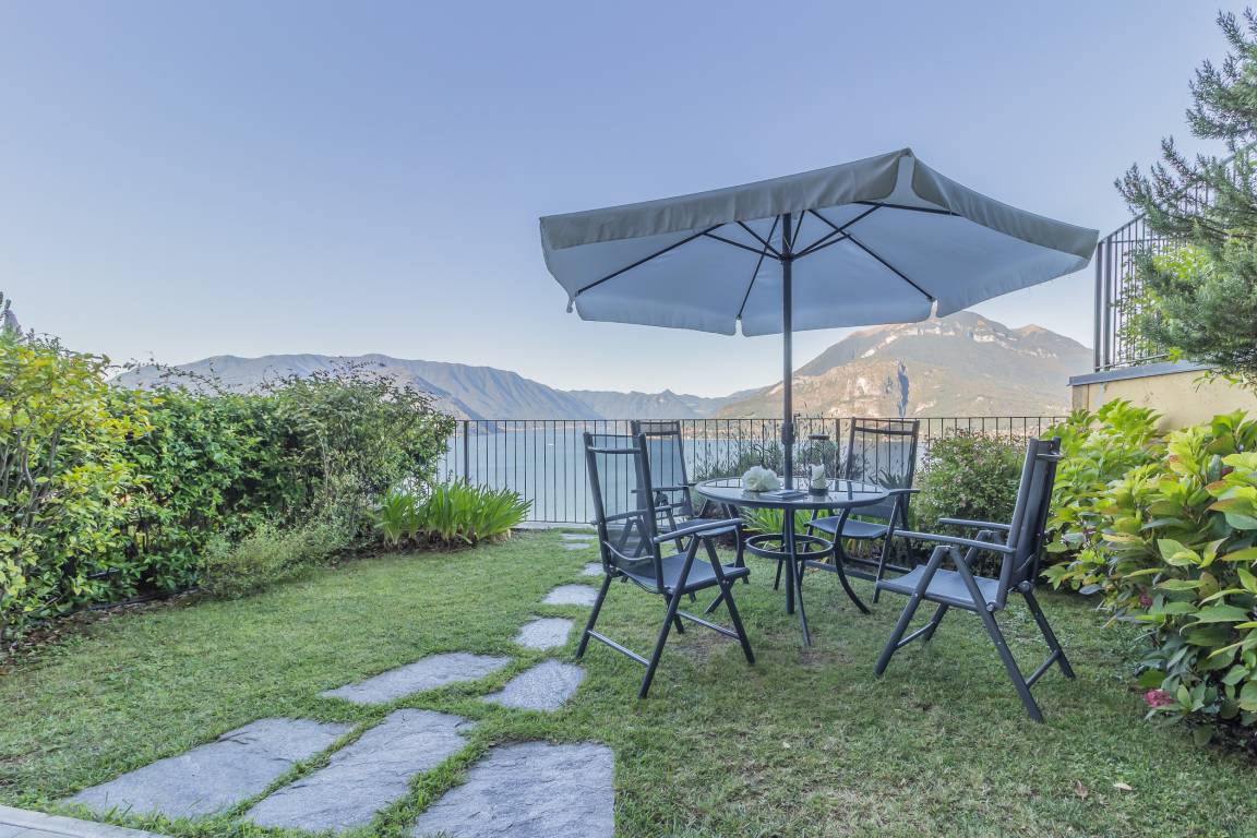 60 M² Ferienwohnung ∙ 1 Schlafzimmer ∙ 4 Gäste - Varenna