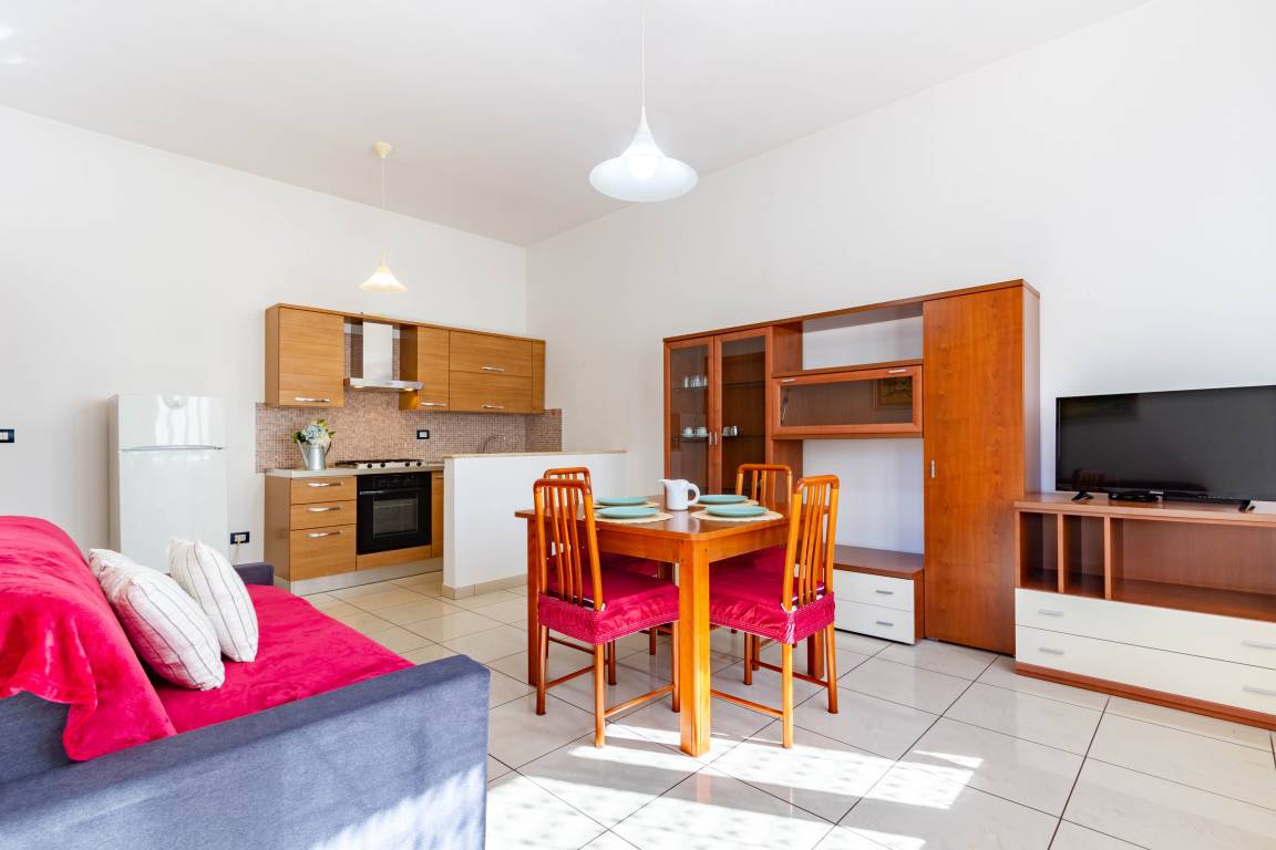 Apartamento ∙ 2 Habitaciones ∙ 6 Huéspedes - Alba Adriatica