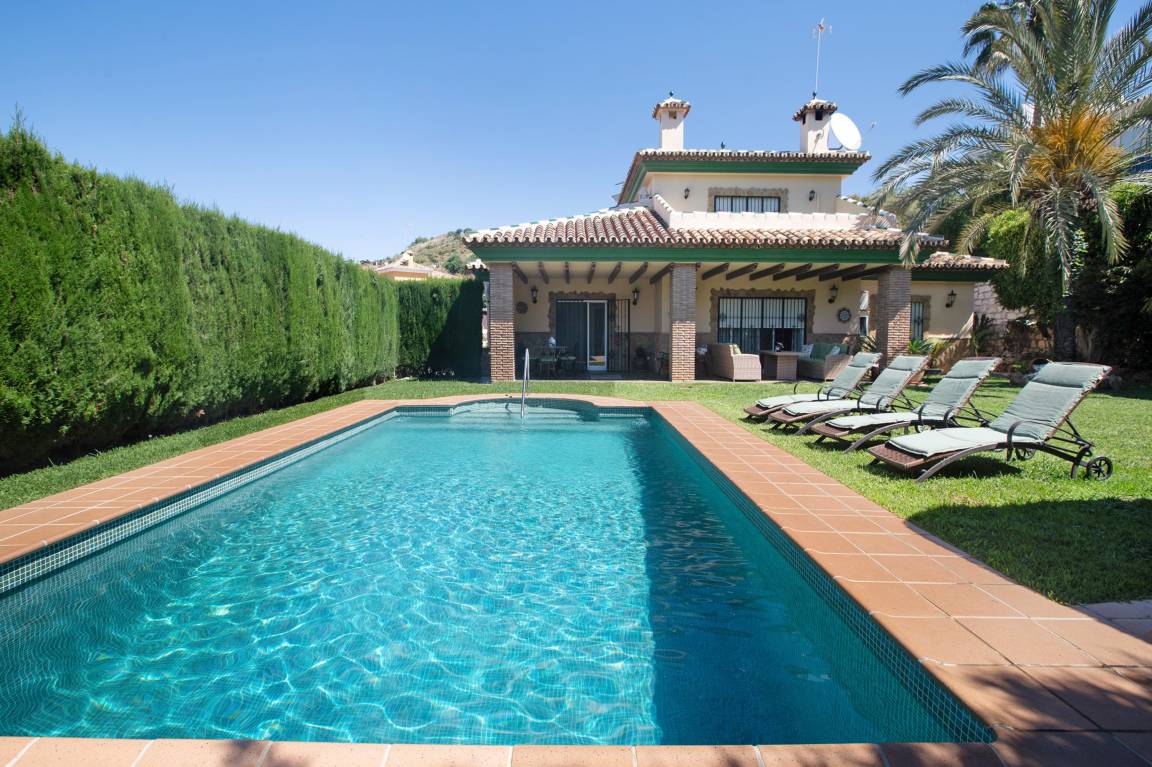 400 M² Villa ∙ 6 Chambres ∙ 12 Personnes - La Cala de Mijas