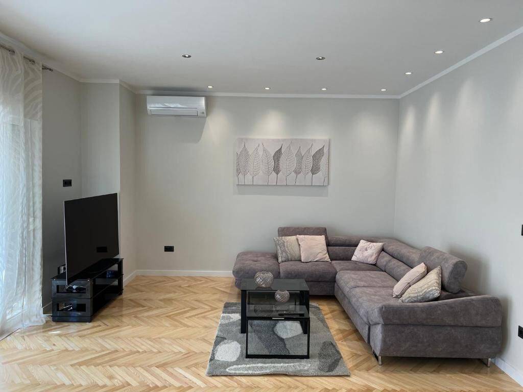 110 M² Apartment ∙ 3 Bedrooms ∙ 5 Guests - Omiš