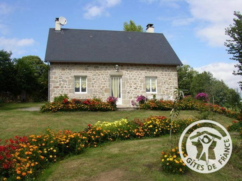75 M² Gîte ∙ 3 Chambres ∙ 6 Personnes - Lac de Bort-les-Orgues
