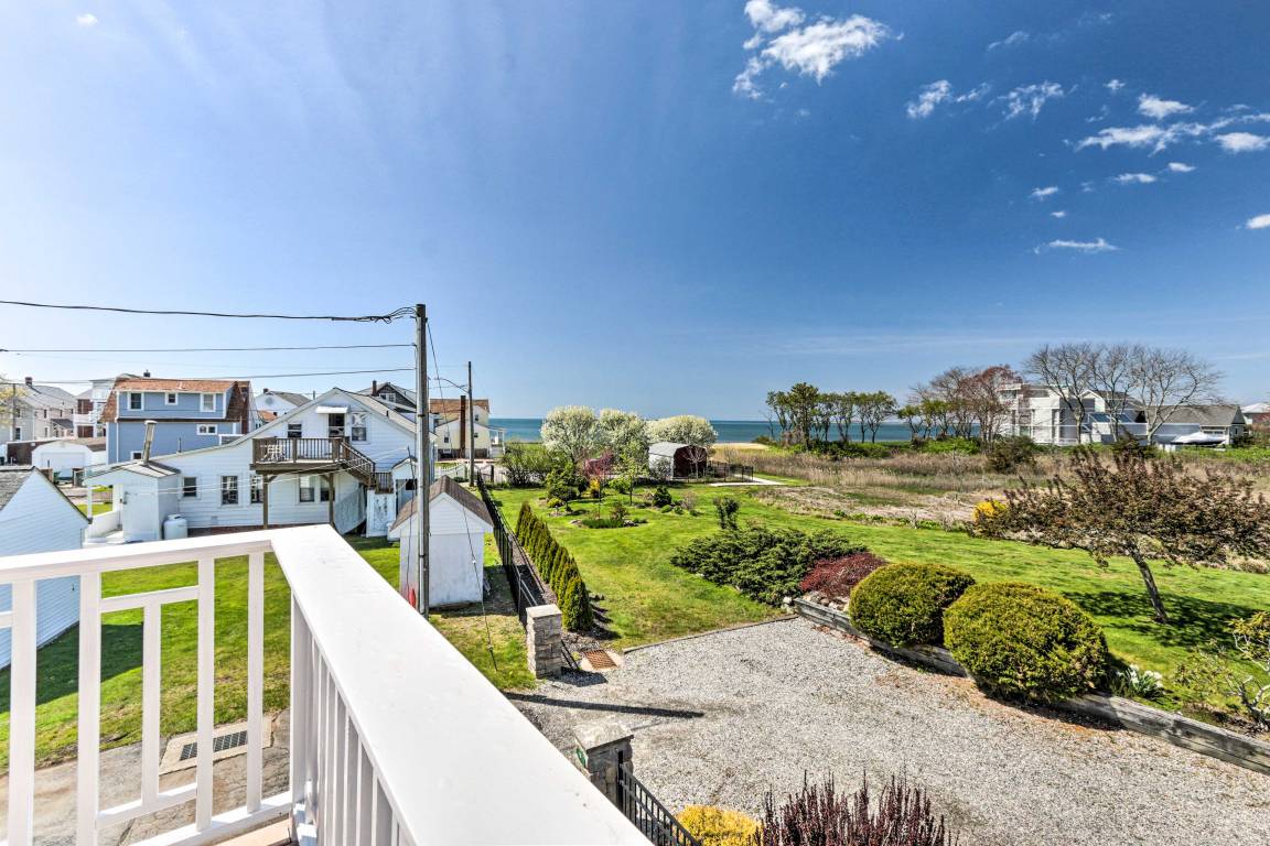 83 M² House ∙ 2 Bedrooms ∙ 4 Guests - West Beach, CT