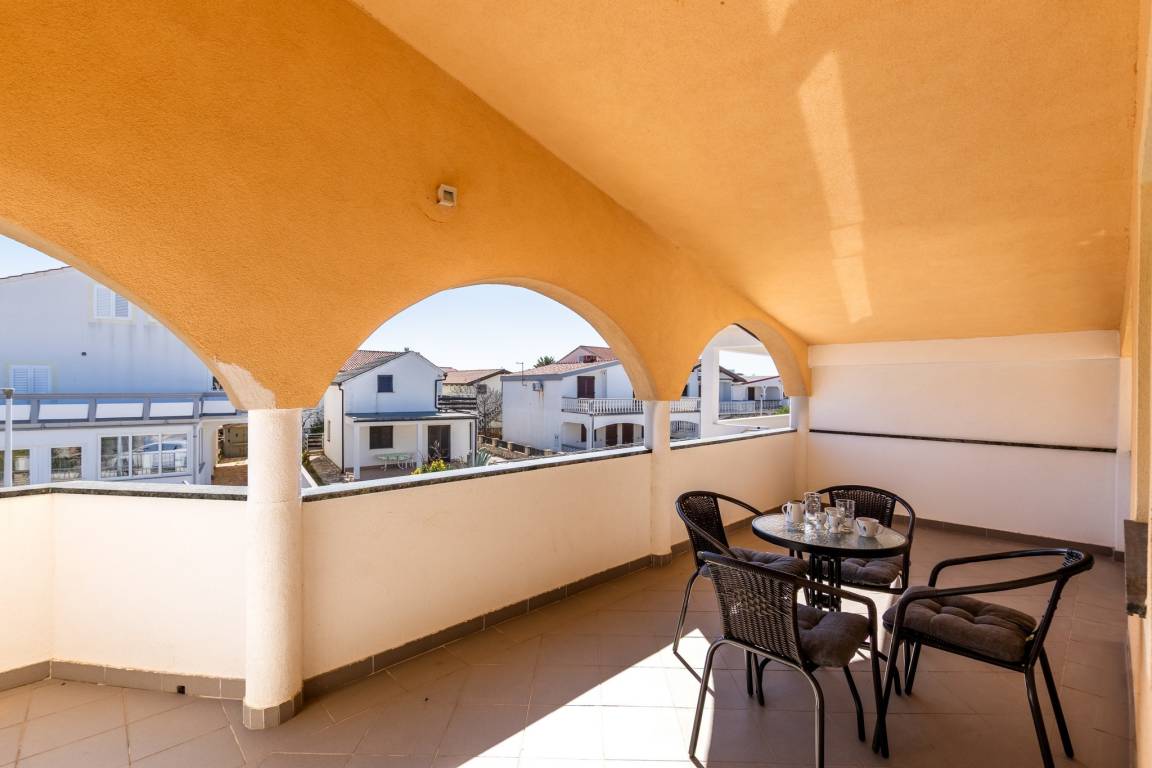 45 M² Apartment ∙ 1 Bedroom ∙ 4 Guests - Vir