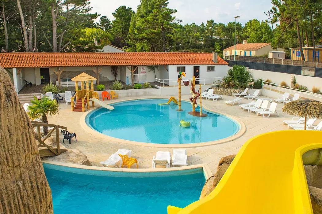 31 M² Mobil-home ∙ 3 Chambres ∙ 6 Personnes - Le Perrier