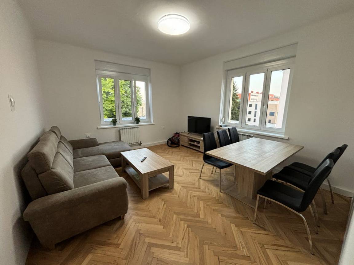 60 M² Apartamento ∙ 2 Habitaciones ∙ 8 Huéspedes - Maribor